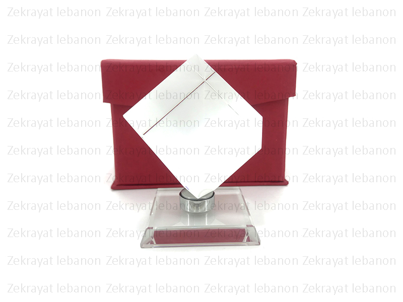 Rotating Crystal Cube 1